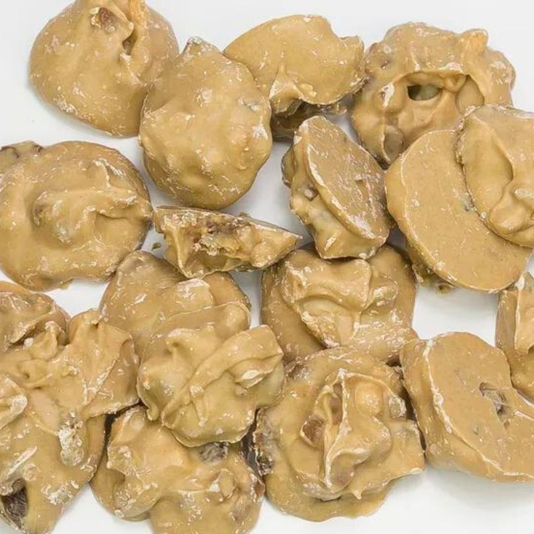 White Chocolate Apple & Cinnamon Cluster | Nuts Pick